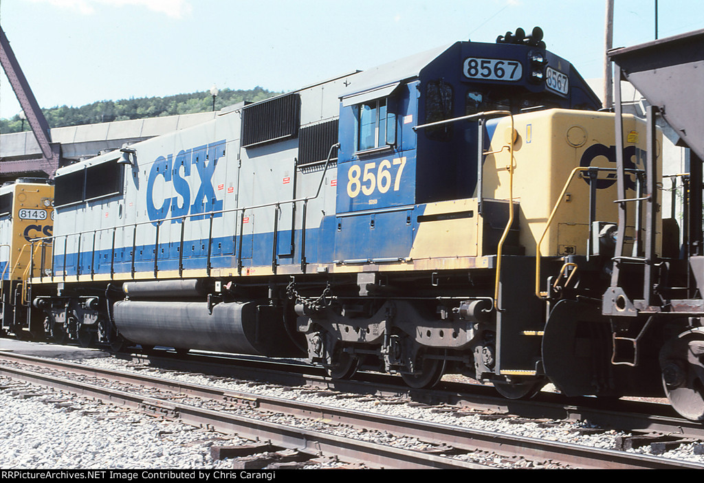 CSXT 8567
